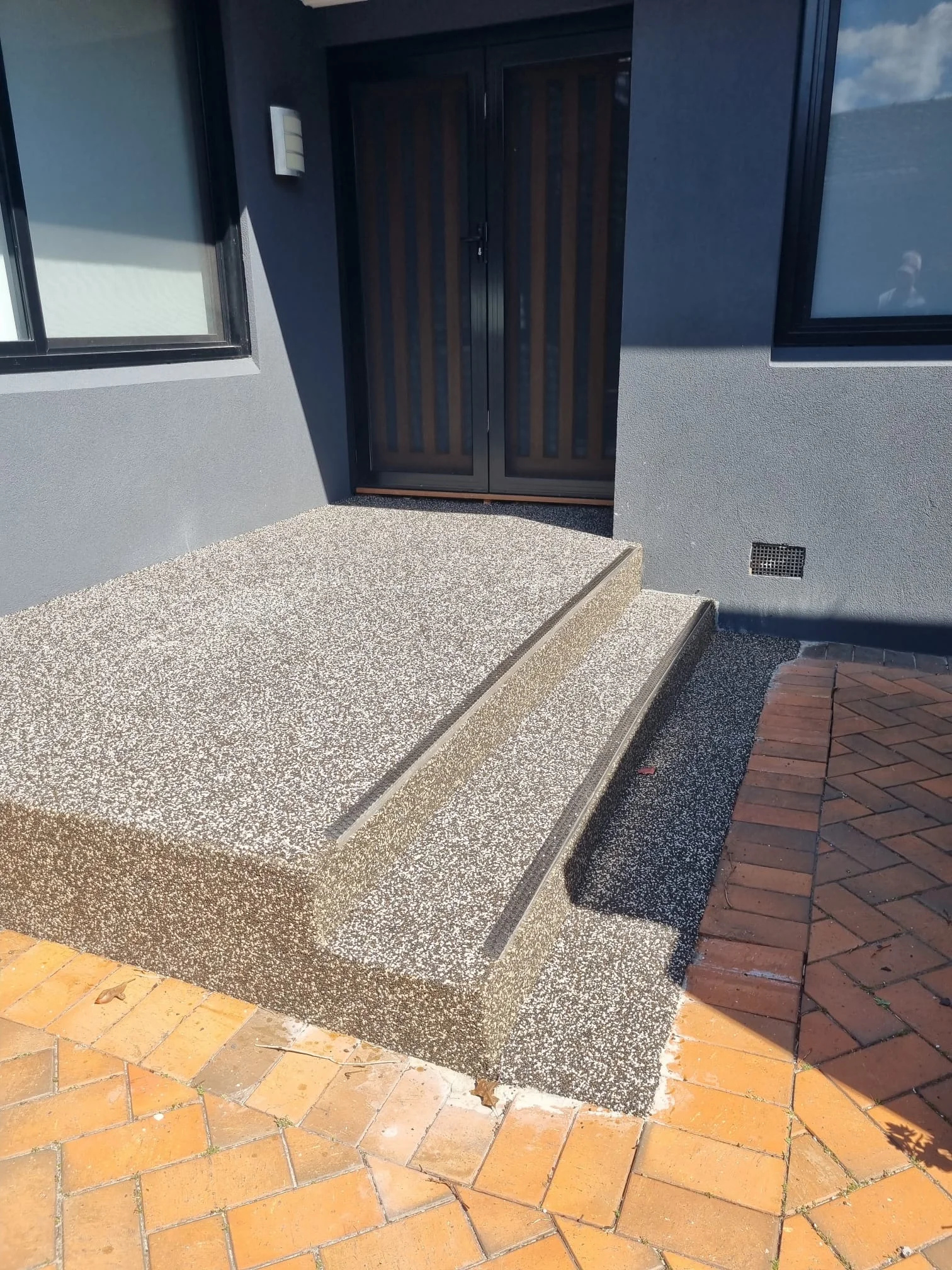 Pebble Paving in Melbourne | Aesthetic & Durable Coating for Outdoor Areas
